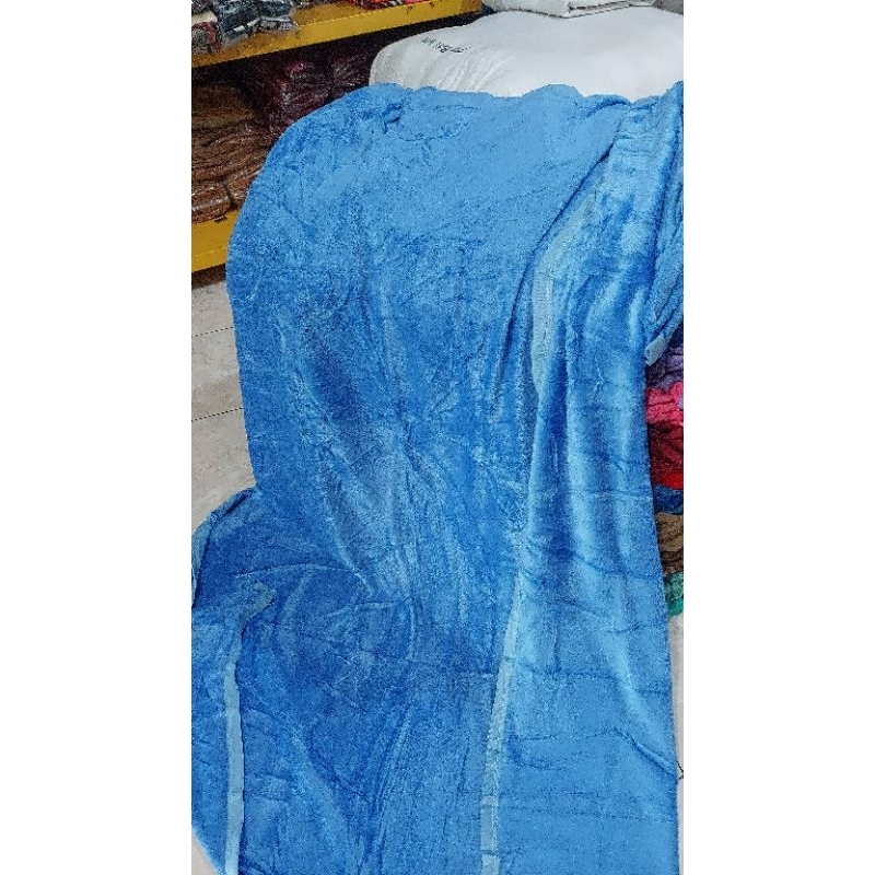 Jual SELIMUT POLOS PAKAI LIST 150 X200 | Shopee Indonesia