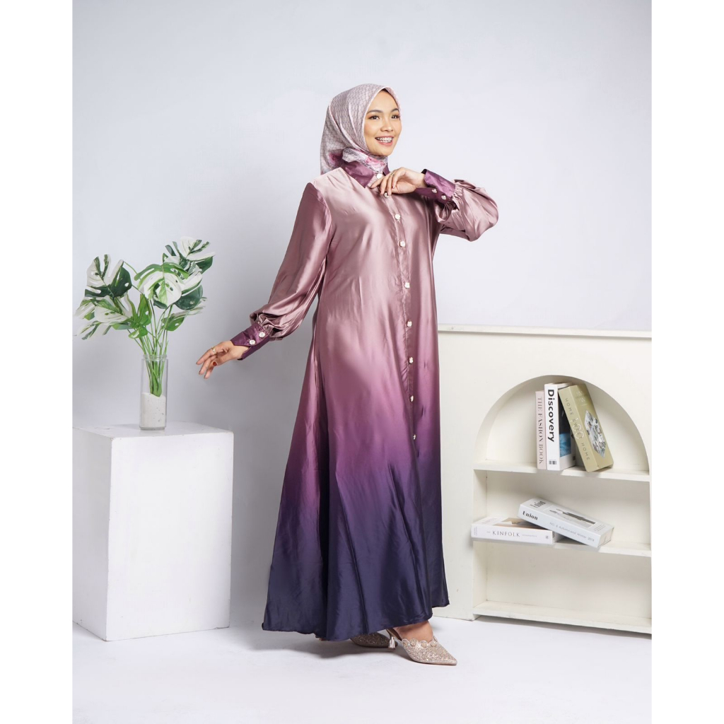 Jual Seraya Aurora Dress Rekomendasi Gamis Gradasi Material Silky Sutra ...