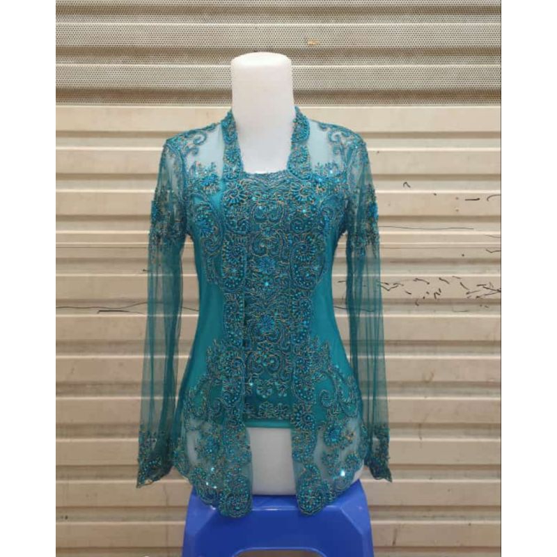 Jual Atasan kebaya kutubaru payet//kebaya payet modern//kebaya wisuda ...