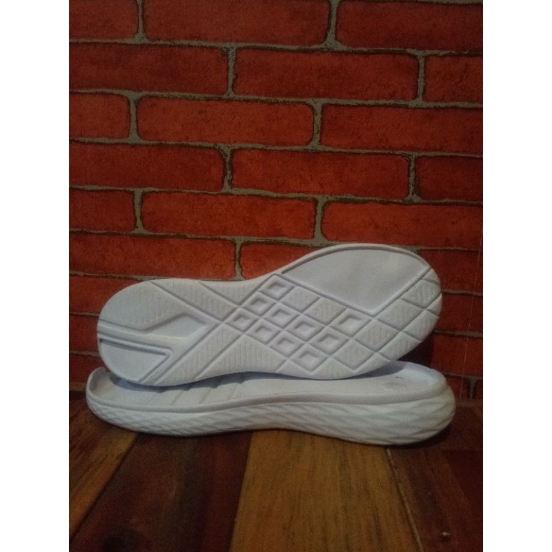 Jual Outsol sepatu running/bawahan sol sepatu(sol sepatu) | Shopee ...