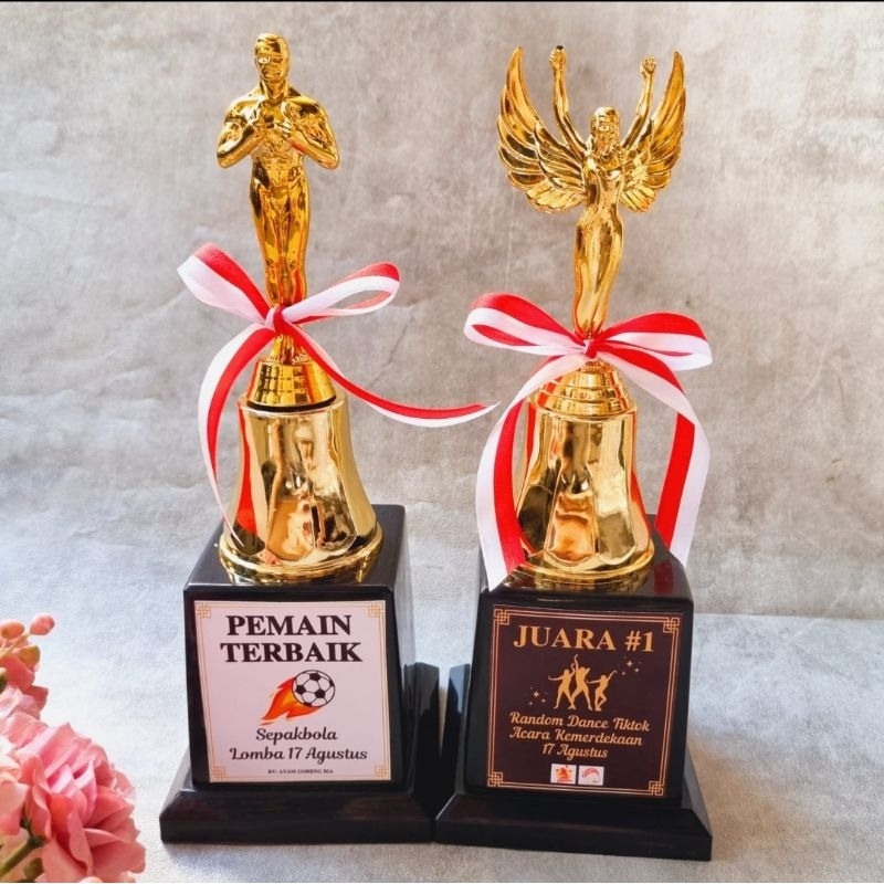 Jual Piala Emas Hadiah Lomba 17 Agustus / Piala Hadiah Kemerdekaan ...