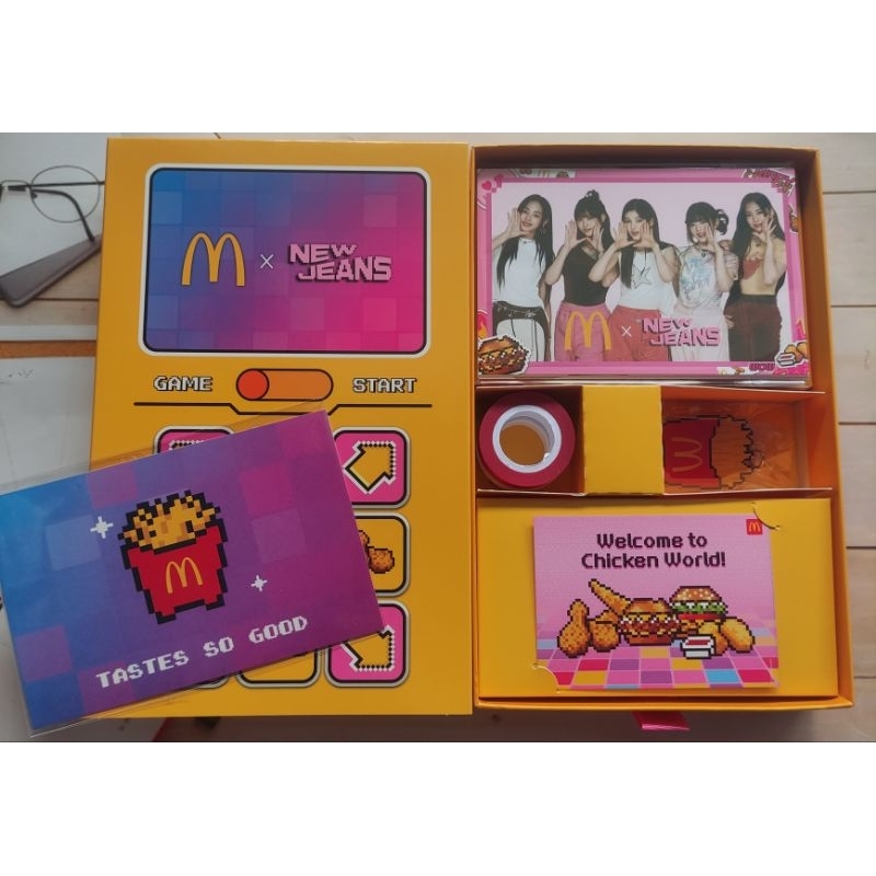 Jual NewJeans McDonald's McD Special Kit Limited Edition Sharing ...