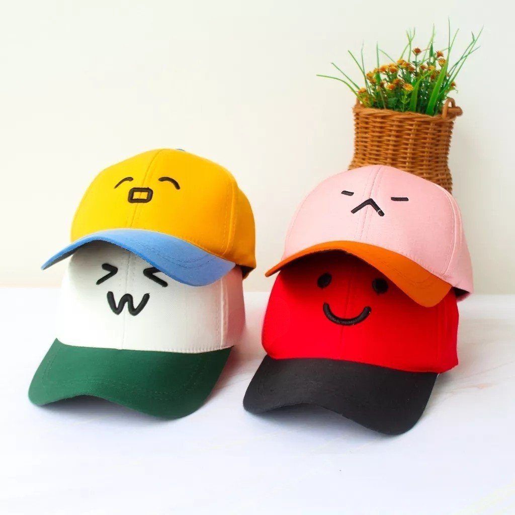 Jual Topi Anak MOtif Emoji / Topi Anak Laki laki Perempuan Anak 1 - 12 ...