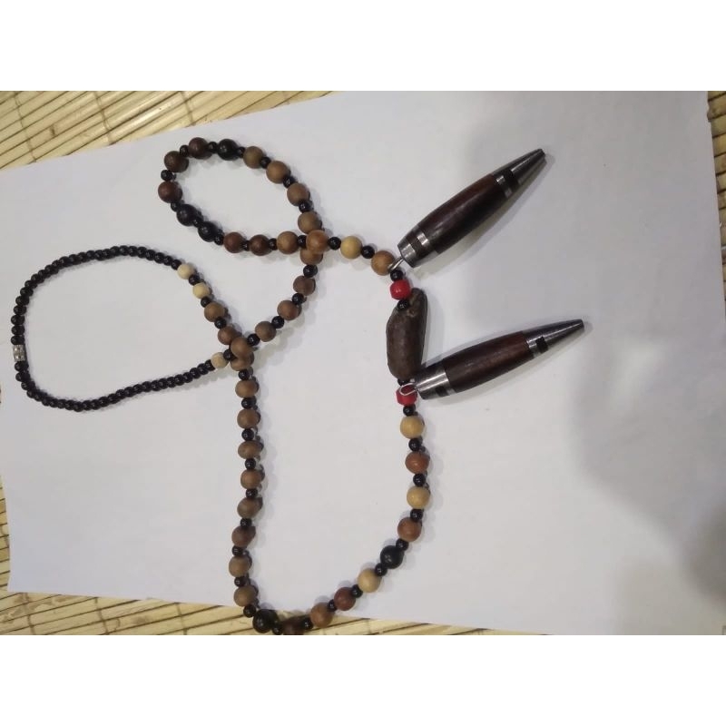 Jual liontin bermacam-macam kayu tanah petak malay | Shopee Indonesia