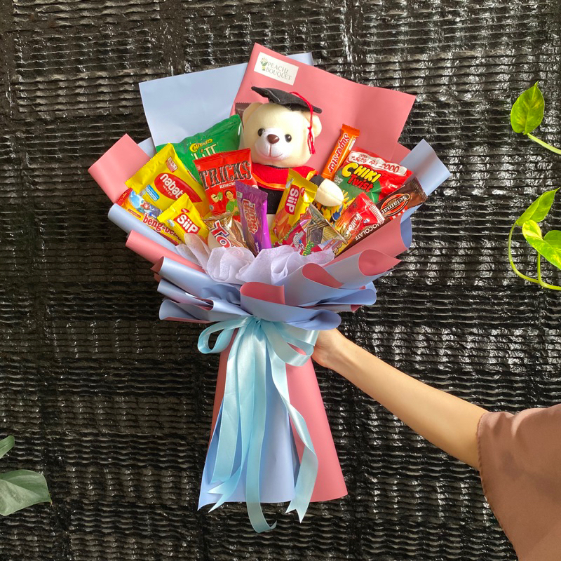 Jual Buket Jajan Wisuda Murah Medan | Graduation Bouquet With Snack ...