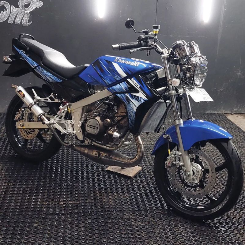 Jual Cat Biru Ninja R Barong Ninja SS Ninja M 1/2 L | Shopee Indonesia