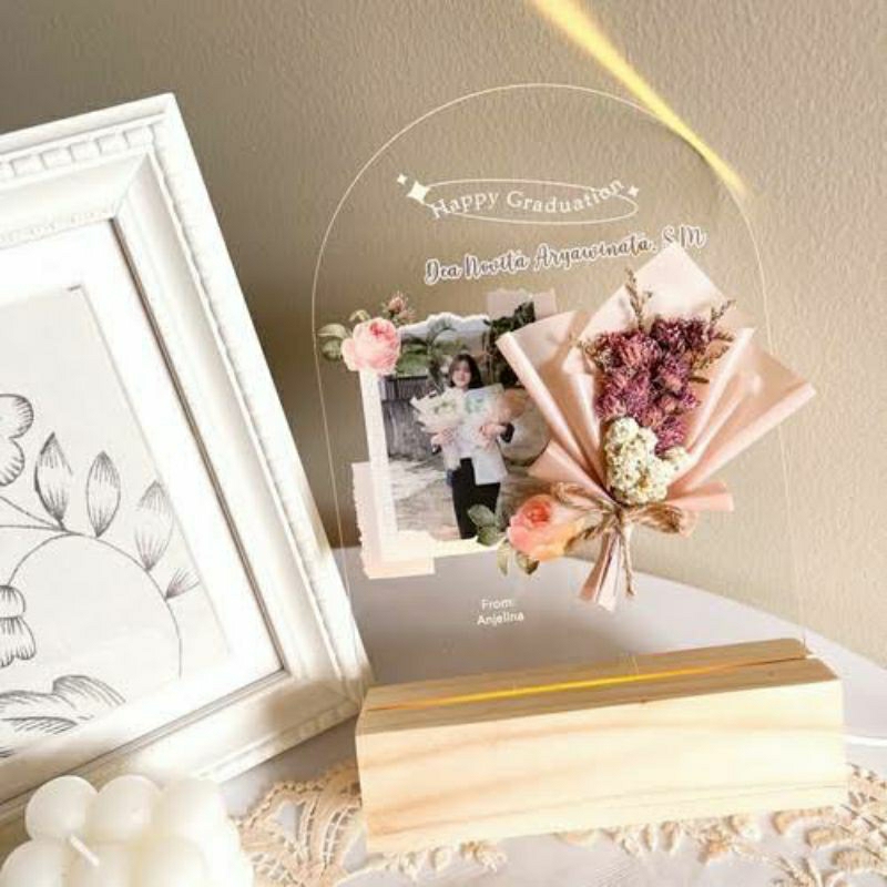 Jual BUCKET IN AKRILIK/FOTO AKRILIK/BUKET IN AKRILIK/GIFT BOX AKRILIK ...