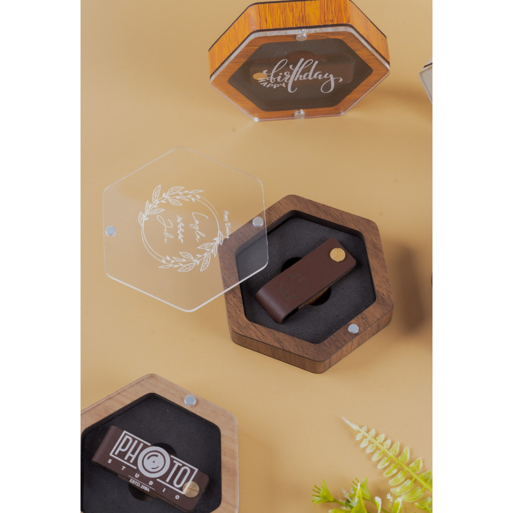 Jual WOODEN HEXAGON MAGNETIC + WOOD LEATHER FLASHDISK CUSTOM DESIGN DI ...