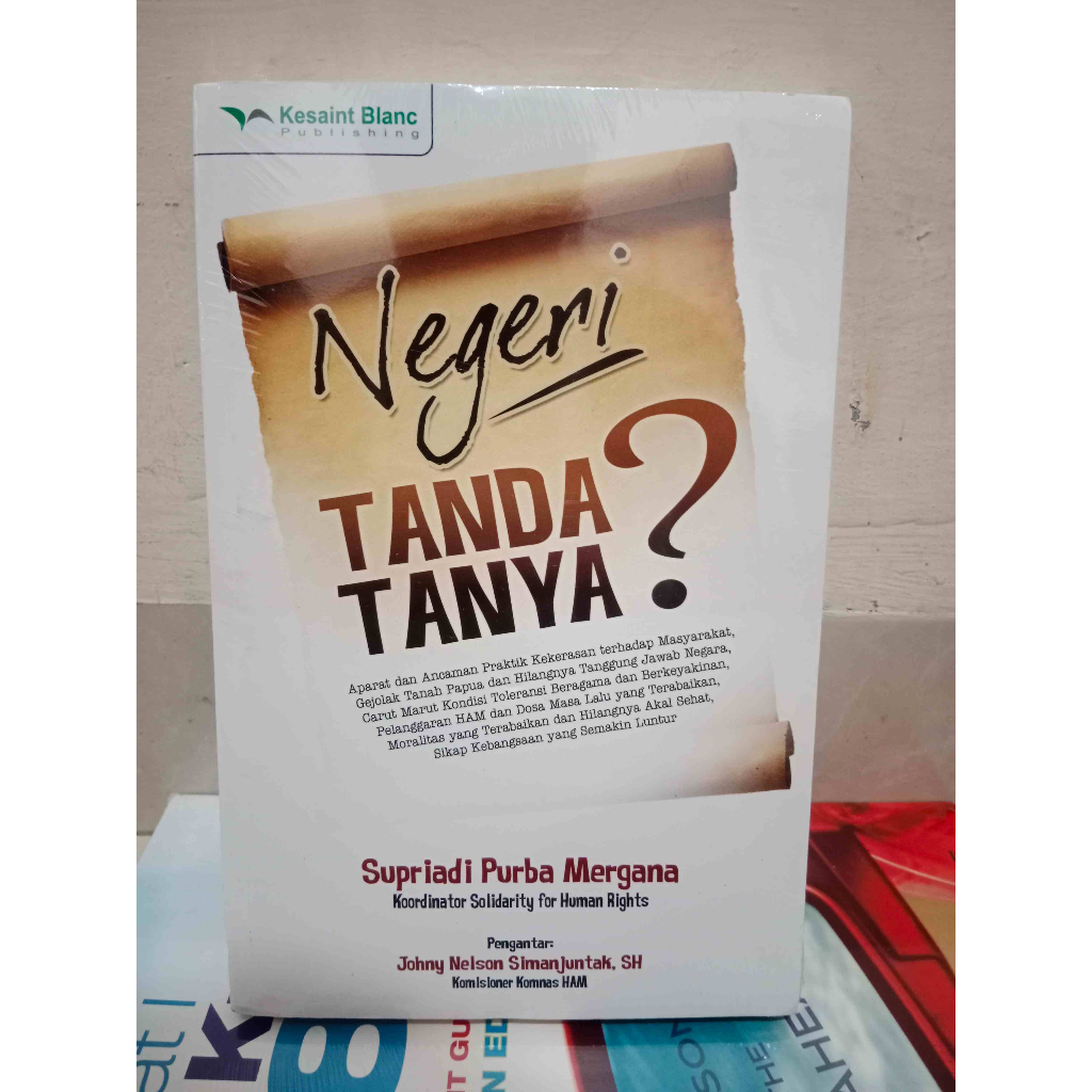 Jual BUKU NEGERI TANDA TANYA ?ORIGINAL BEST SELLER | Shopee Indonesia