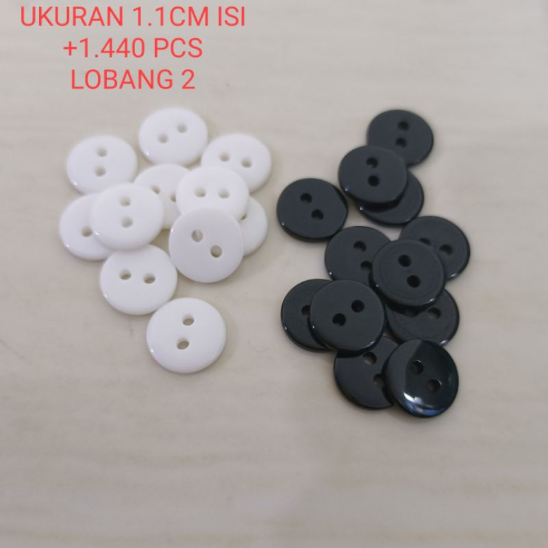 Jual Kancing polos kemeja lobang 2 ukuran 1.1cm isi +1.440 putih susu ...