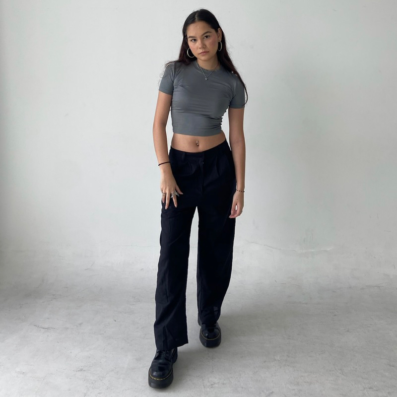 Jual LÁNGE 90's Box Crop Top | Shopee Indonesia