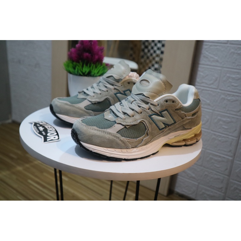 Jual Sepatu New Balance 2002r | Shopee Indonesia