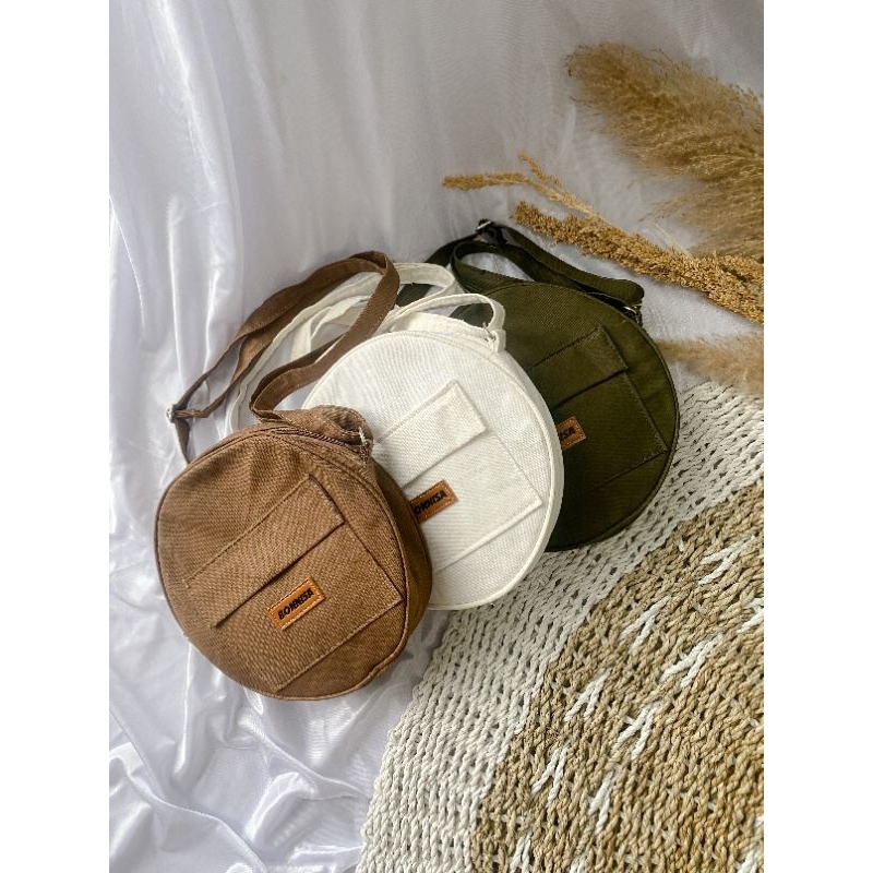 Jual TAS BULAT SELEMPANG WANITA TAS BULAT BAHAN CANVAS CIRCLE TOTE BAGE ...