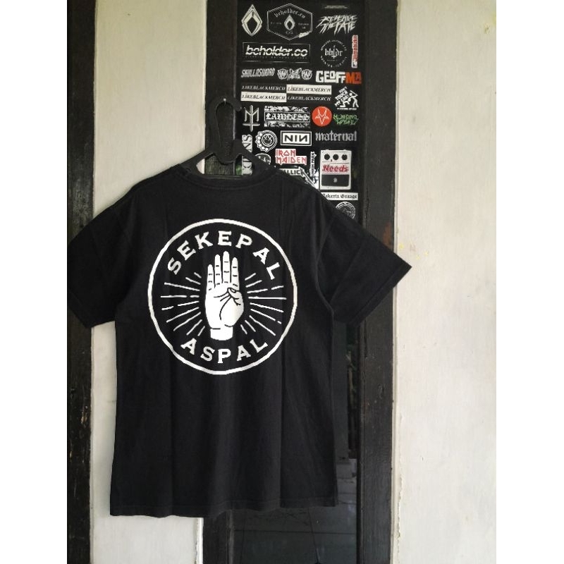 Jual T-Shirt SEKEPAL ASPAL - Hand Logo White (Likeblackmerch) | Shopee ...