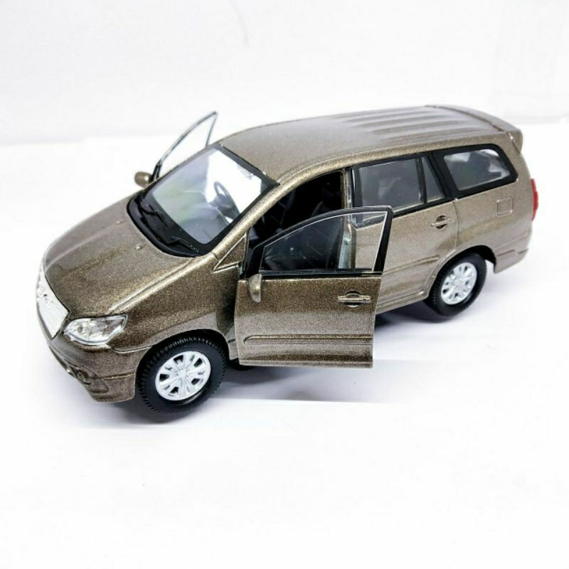 Jual Welly Toyota Kijang Innova Diecast Miniatur Mobil Besi | Shopee ...