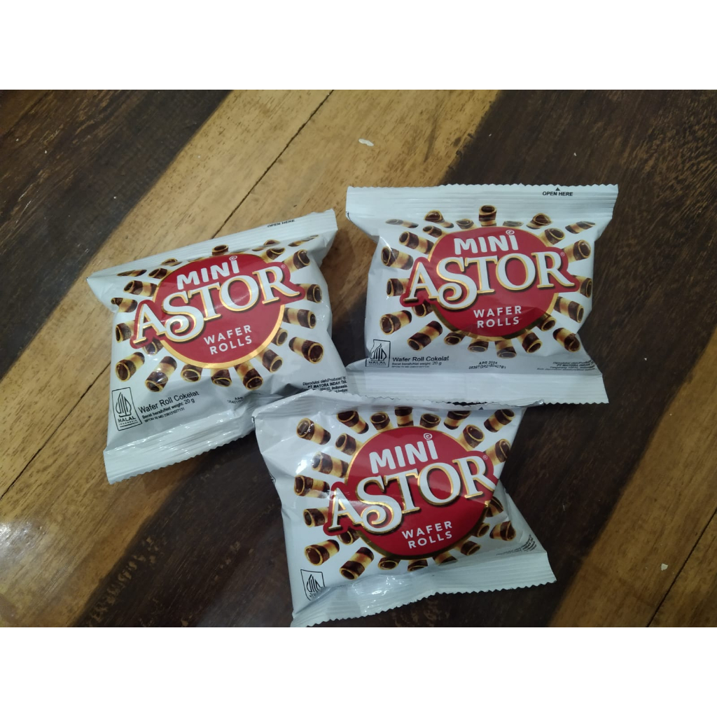 Jual MINI ASTOR WAFER ROLL 20 GRAM MAKANAN RINGAN BISKUIT COKLAT KUE ...