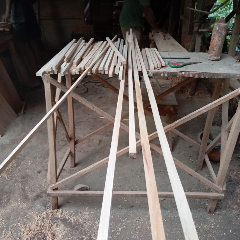 Jual reng kayu lebar 1 cm panjang 100cm stik kayu Lis kayu Lis kaca ...