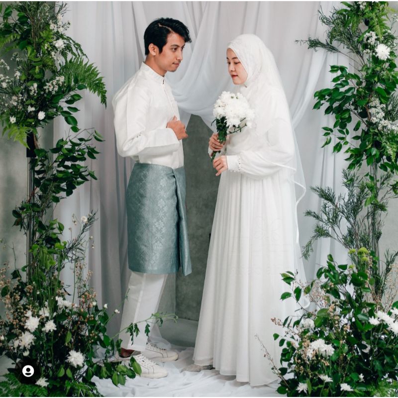 Jual Set Nikah Gamis Akad Aleia dan set koko akad nikah pria by hijab alila / hijabalilajambi ...