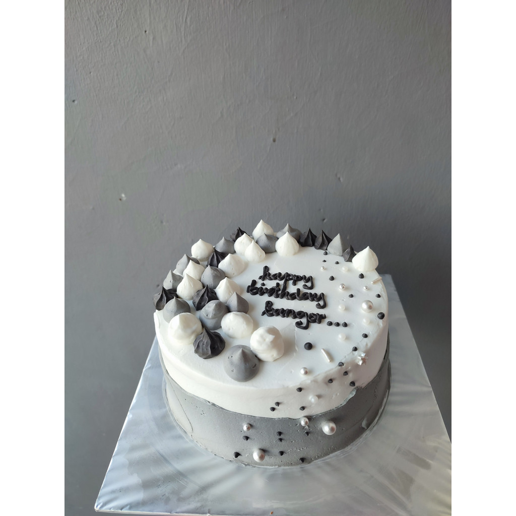 Jual Korean birthday cake / kue ulang tahun / korean cake / birthday ...