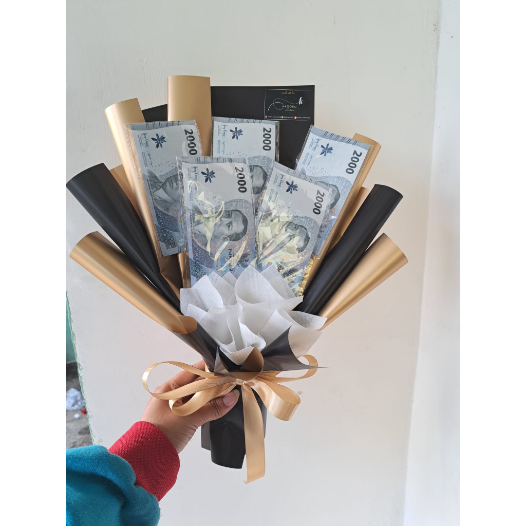 Jual buket uang dua ribuan 5 lembar | Shopee Indonesia