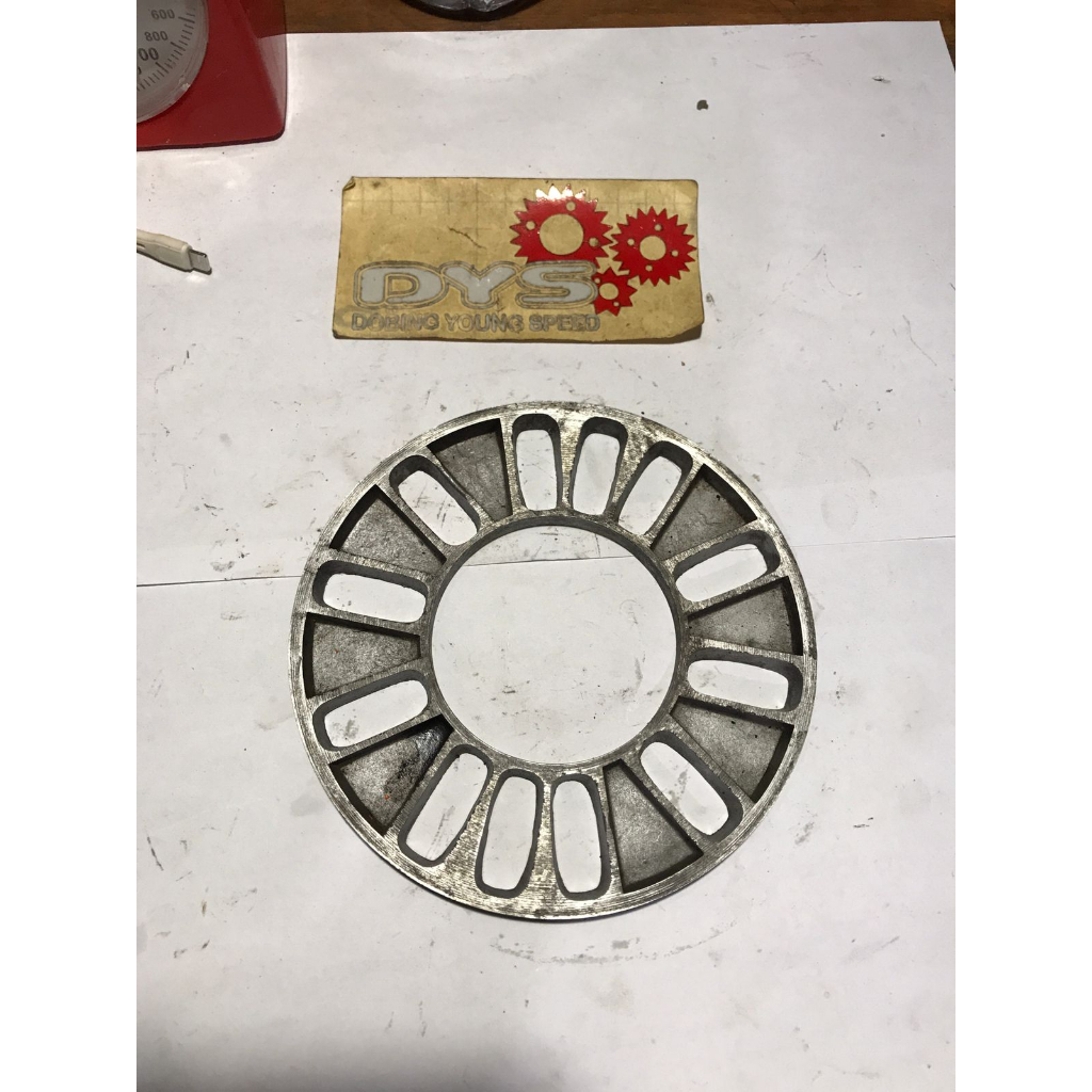 Jual Spacer spiser velg roda mobil universal tebal 8 mm dan 4 mm ...