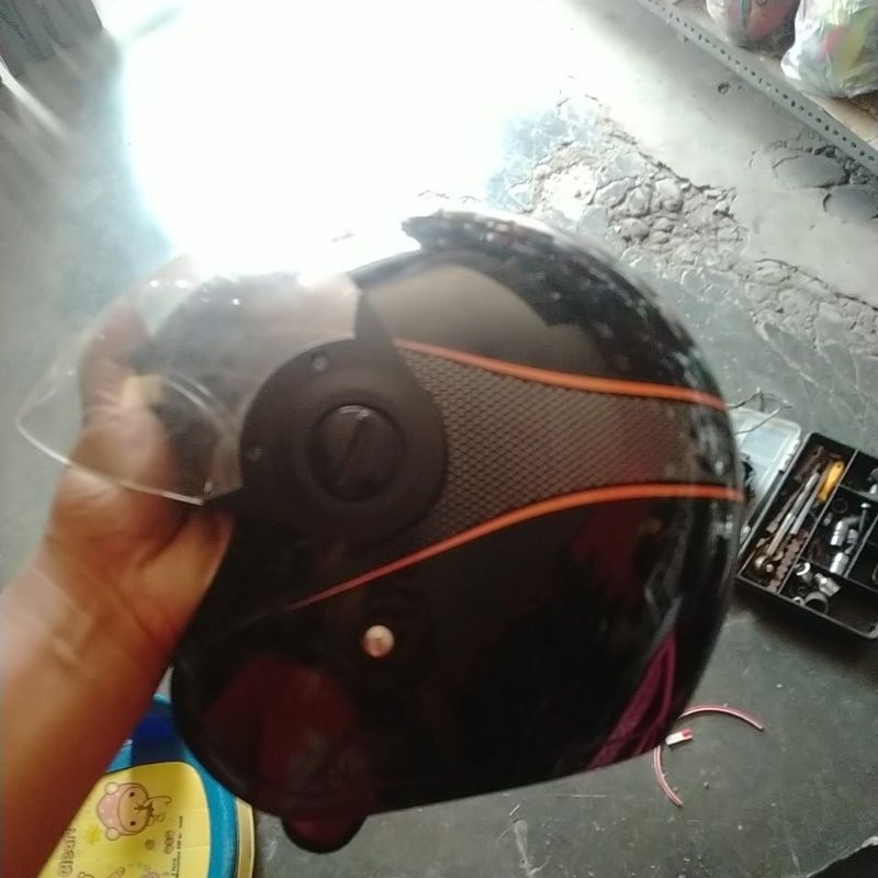 Jual helm Scoopy original model lama bekas/seken/second/preloved ...