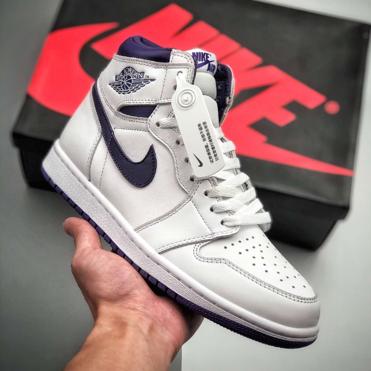 Jual Sepatu Nike Air Jordan 1 Retro High OG White Court Purple Original ...