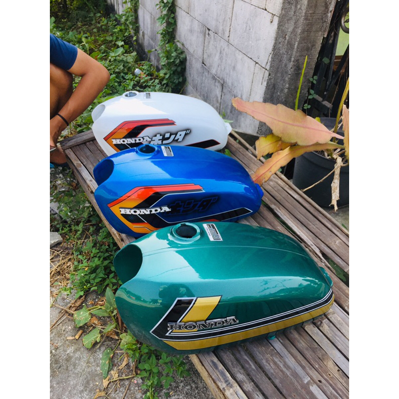 Jual tangki honda cb100 tangki cb press tangki honda cb cat glosy biru ...