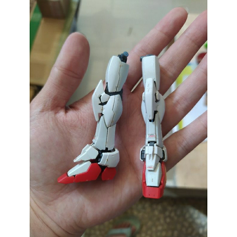 Jual parts RG 1/144 Wing Zero Gundam Legs Bandai | Shopee Indonesia