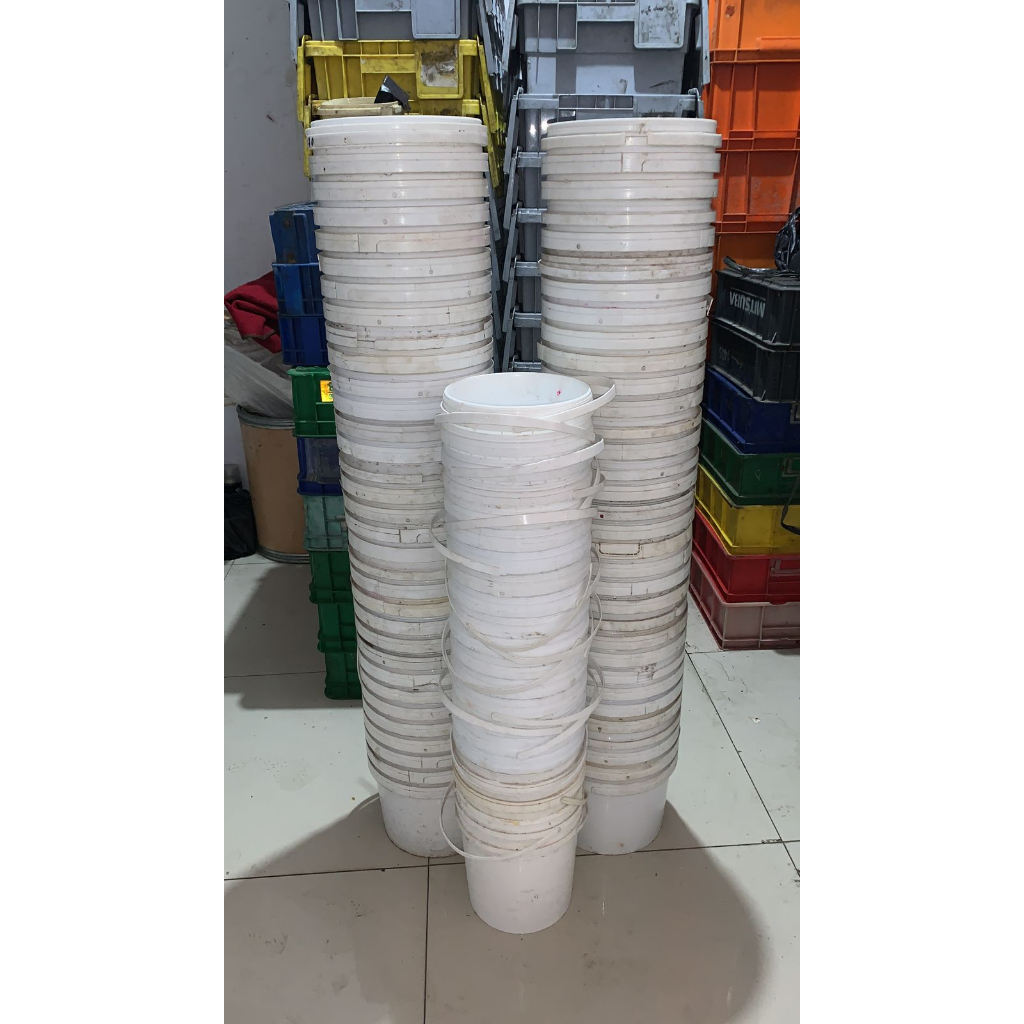 Jual Ember plastik bekas 5kg random Pail putih hidroponik 5kg bekas ...
