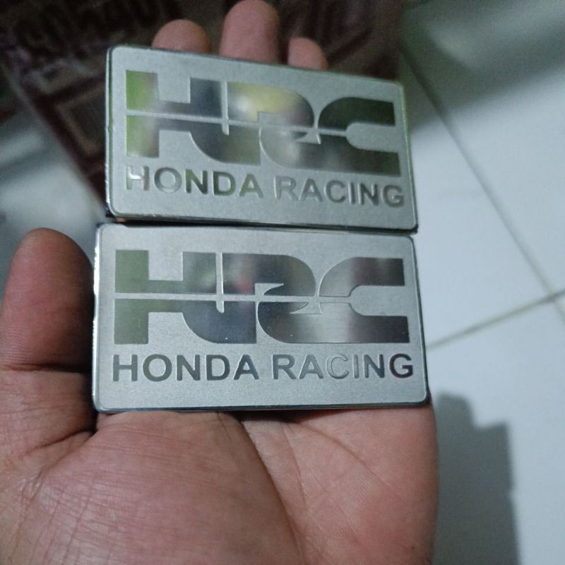 Jual EMBLEM HUNGGER STAINLESS HRC / EMBLEM HUNGGER STAINLESS LIQUI MOLY ...