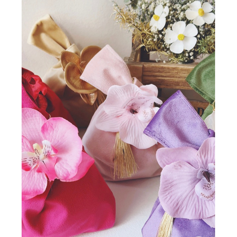 Jual NEW GoodieBag Bunga - pouch bag hampers gift bag - tas bingkisan ...