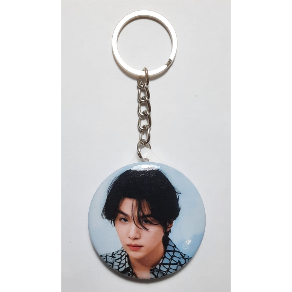 Jual Freebies Suga/bisa Custom/Freebies Gantungan kunci Suga Agust D tour/Gantungan kunci Suga D ...