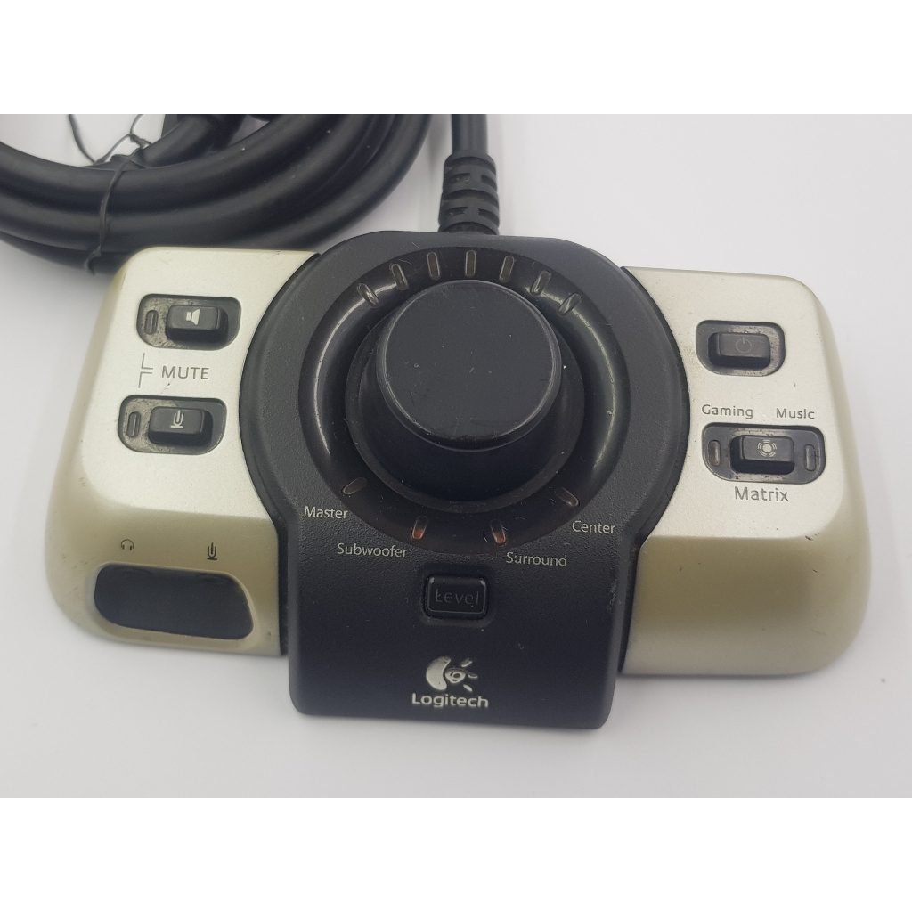 Jual Preloved Second Controller Pod Control Volume Kontrol Speaker ...