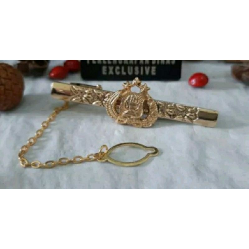 Jual PENJEPIT DASI LOGO POLRI | Shopee Indonesia