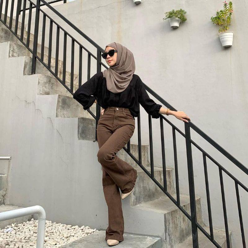 Jual Celana panjang highwaist jeans cutbray / HW jeans cutbre vintage ...