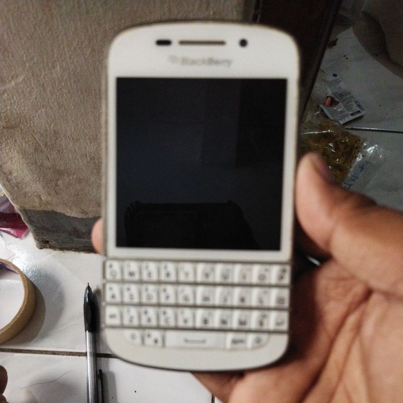Jual BB Q10 BlackBerry Q10 | Shopee Indonesia