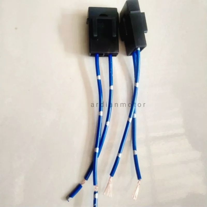 Jual Box Sikring DX / Soket Rumah Sikring Sekring Tancap Besar Kabel ...