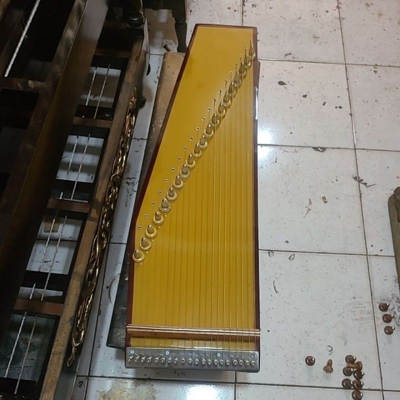 Jual kacapi kecapi sunda 20 senar kawat | Shopee Indonesia