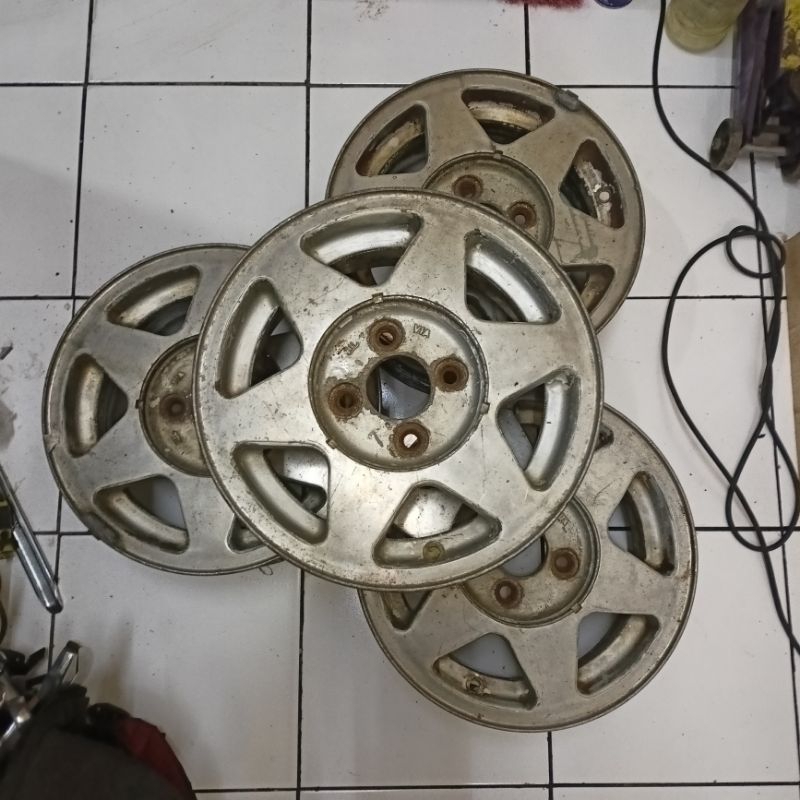 Jual velg veleg velek enkei japan ring r 13 r13 4x100 4 x 100 | Shopee ...