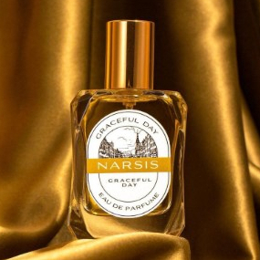 Jual Parfume narsis Day Eau de Parfum Wanita Kesukaan Pria wanginya ...