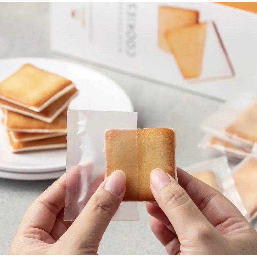 Jual Saychizu Milk Cheese Cookies Bali / Strawberry Milk Tea / Oleh ...