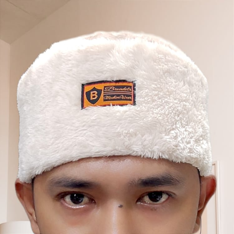 Jual NEW ARRIVAL!! Peci Songkok Kopiah Rusia BREADSTR Kekinian Caknun ...