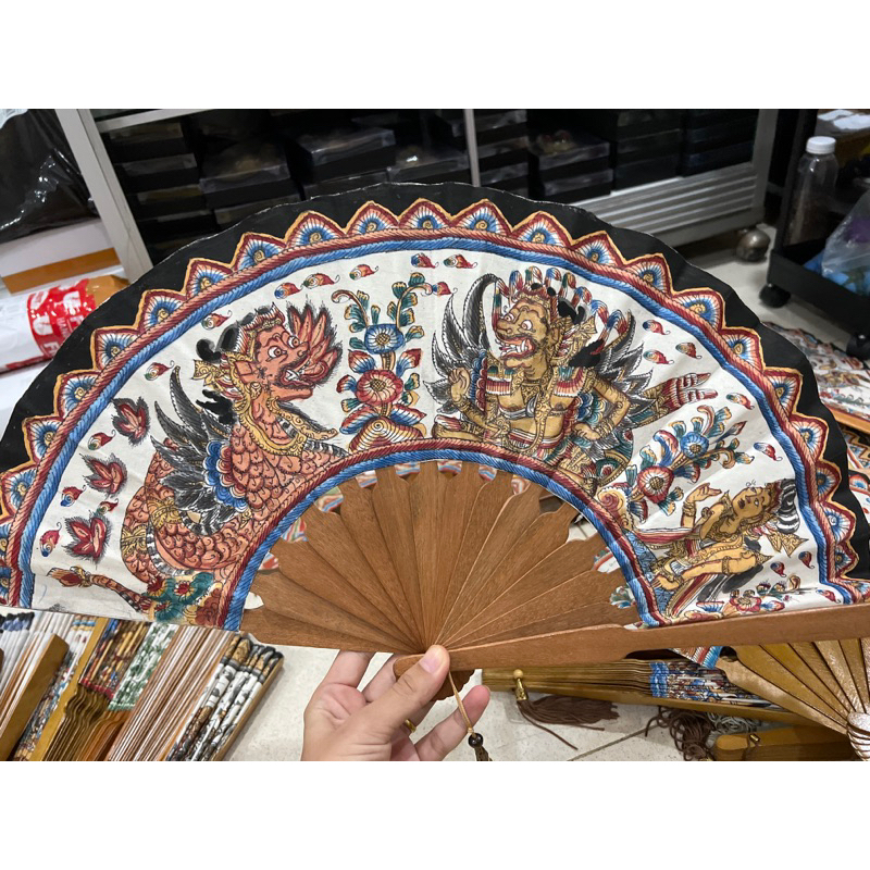 Jual Kipas Bali Lukis Wayang Asli Kain Canvas | Shopee Indonesia