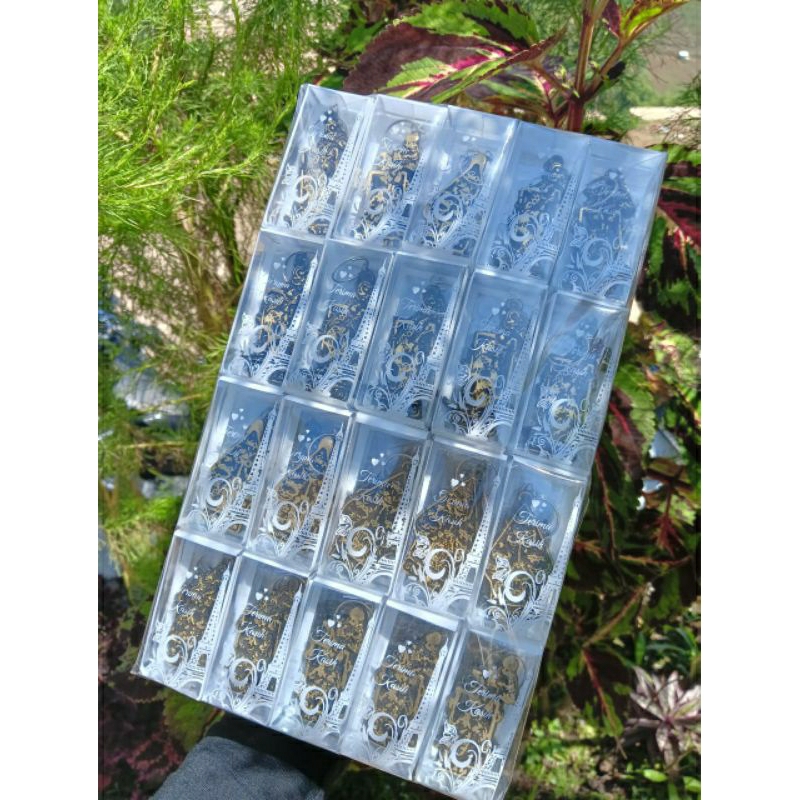 Jual (100PCS) Souvenir Wayang Resin Kemas Mika Motif Gold Mewah ...