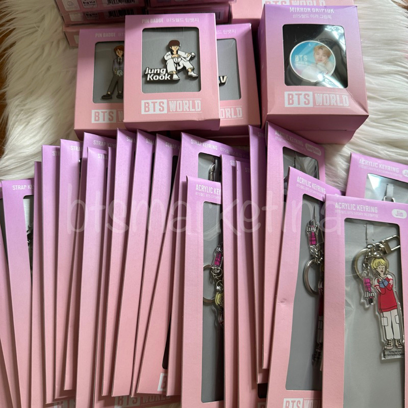 Jual BTS WORLD STRAP KEYRING JIMIN JIN JK RM | Shopee Indonesia