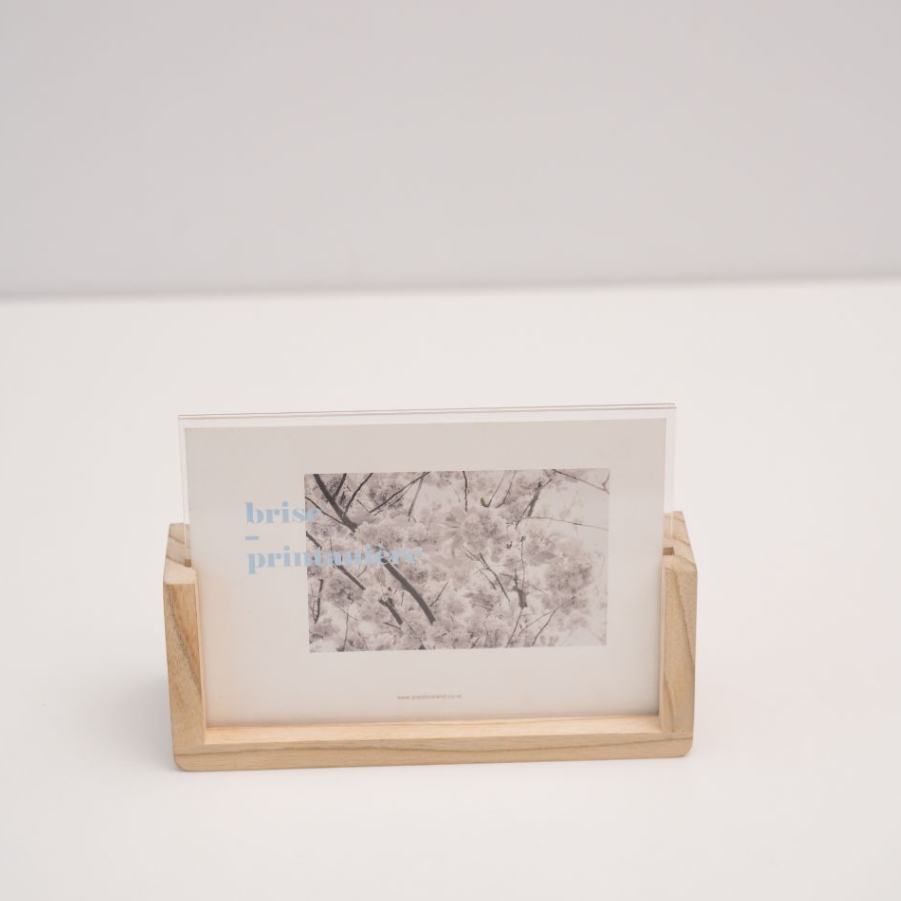 Jual Rhea - Aesthetic Wooden Photo Frame / Frame Foto Kayu Unik 4R ...