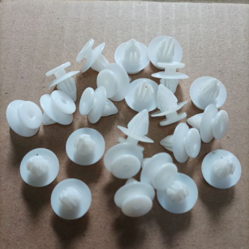 Jual Kancing klip clip side skirt list moulding ornament Agya Ayla ...