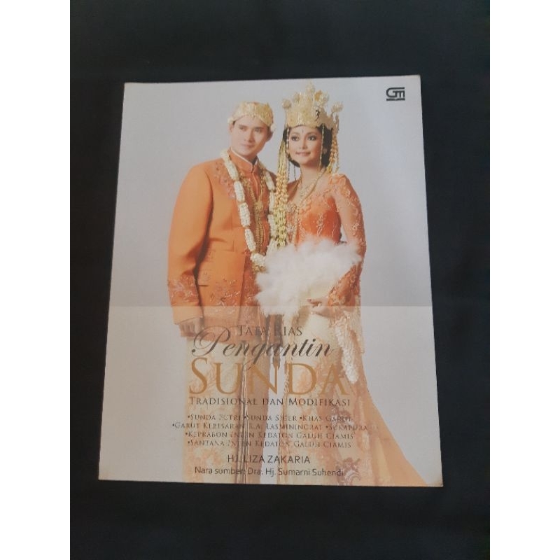 Jual BUKU TATA RIAS PENGANTIN SUNDA | Shopee Indonesia