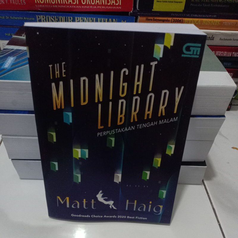 Jual the Midnight library ( perpustakaan tegah malam) by matt Haig ...